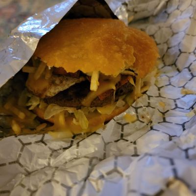 AREPA BURGER - WATERFORD LAKES - Updated June 2025 - 50 Photos & 34 ...