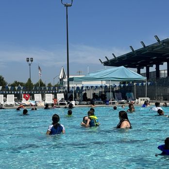NORTH NATOMAS AQUATICS COMPLEX - Updated October 2025 - 40 Photos & 43 ...