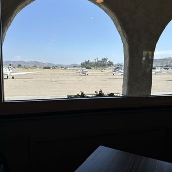 GILLESPIE FIELD CAFE - Updated March 2025 - 260 Photos & 309 Reviews ...