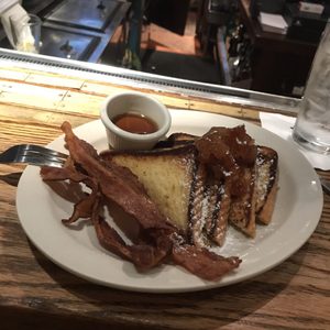 THE TOMBS - 197 Photos & 396 Reviews - American (New) - 1226 36th St NW ...