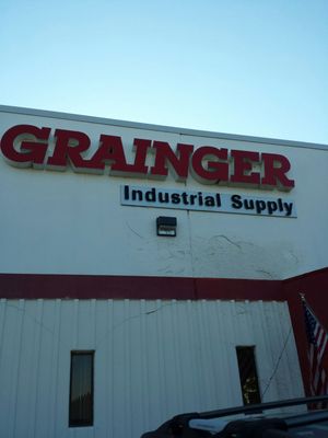 GRAINGER INDUSTRIAL SUPPLY - Updated October 2025 - 900 Packer Way ...