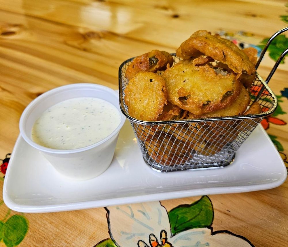 SNOWS BAR & GRILL - Updated July 2025 - 74 Photos & 21 Reviews - 1187 S ...