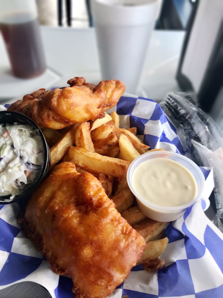 THE CHIPPER - 108 Photos & 118 Reviews - Fish & Chips - 5619 George ...