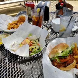 RIVER BOTTOM BAR AND GRILL - Updated October 2025 - 104 Photos & 181 ...