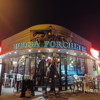 GARAGE BUONA FORCHETTA - Updated March 2025 - 1376 Photos & 874 Reviews ...