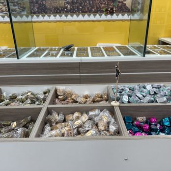 SULTAN NUT HOUSE - Updated April 2025 - 60 Photos & 16 Reviews - 1836 N ...