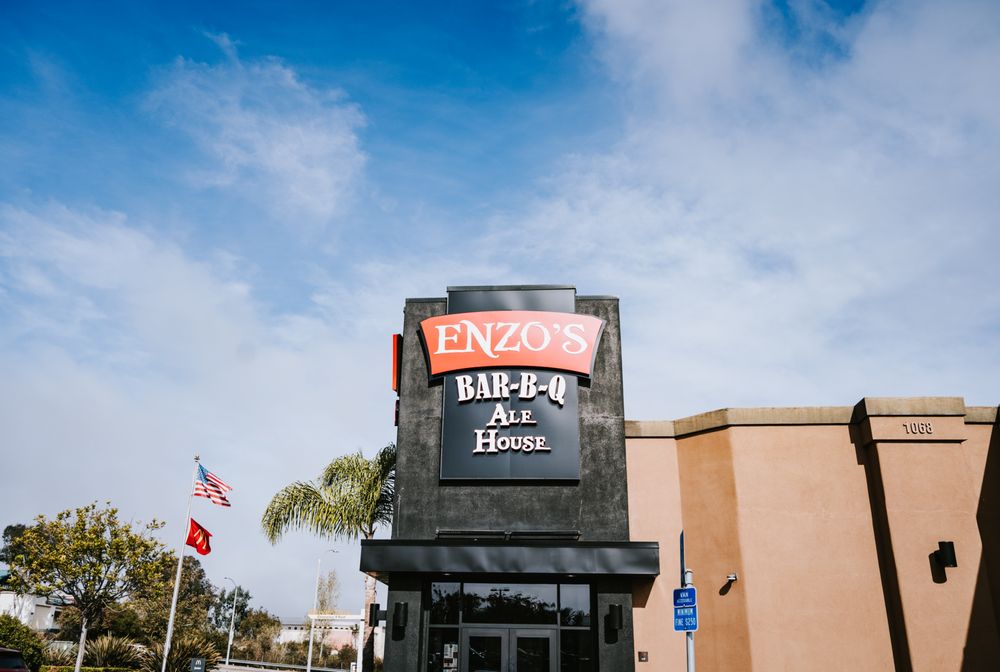 ENZO’S BBQ & ALE HOUSE - Updated September 2025 - 70 Photos & 118 ...