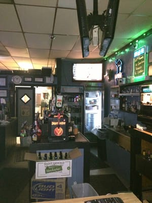 SPRING TAVERN - Updated July 2025 - 10 Photos & 27 Reviews - 24401 ...