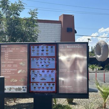 RANDY’S DONUTS - Updated December 2025 - 162 Photos & 150 Reviews ...