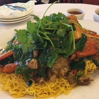WALRUS CHINESE RESTAURANT - Updated November 2025 - 37 Photos - 20-28 ...