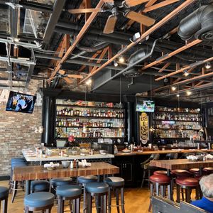 KING’S FISH HOUSE - PINE AVE - 2248 Photos & 1933 Reviews - 100 W ...