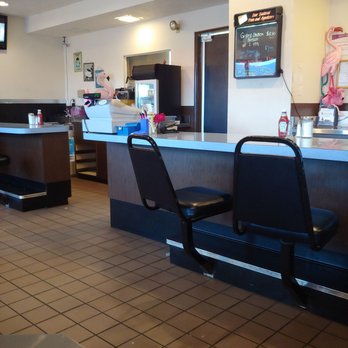 FLAMINGO FAMILY RESTAURANT - Updated November 2024 - 40 Photos & 61 ...