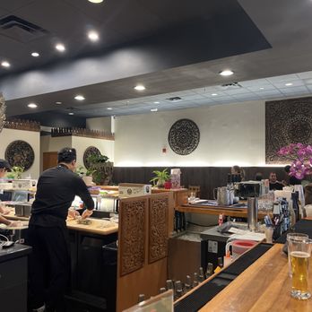 SAAO THAI & SUSHI - Updated August 2025 - 129 Photos & 77 Reviews ...