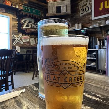FLAT CREEK - Updated January 2026 - 63 Photos & 65 Reviews - 215 S E St ...