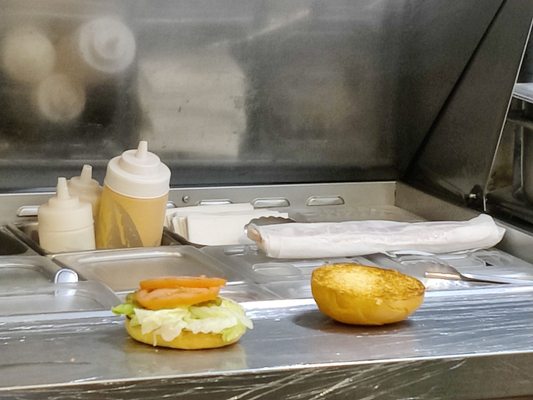 CHEESEBURGER FACTORY - Updated December 2025 - 79 Photos & 40 Reviews ...