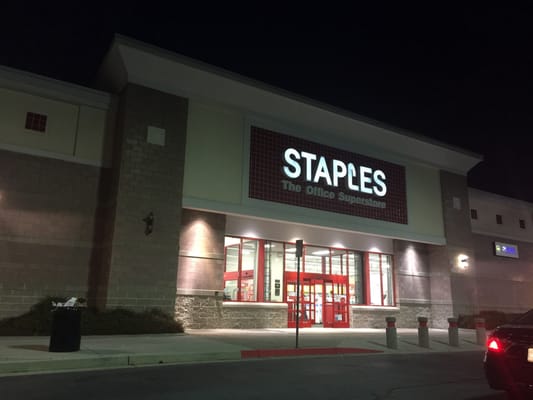 STAPLES - Updated December 2025 - 18 Photos & 33 Reviews - 3675 ...