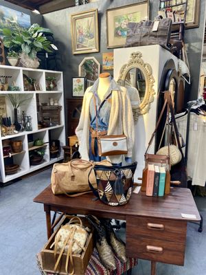 CONSIGNMENT CLASSICS - Updated August 2025 - 445 Photos & 115 Reviews ...