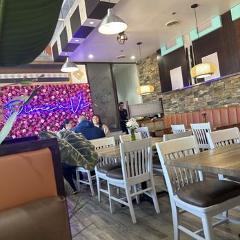 VERSACE - Updated August 2024 - 54 Photos & 16 Reviews - 706 Grayson ...