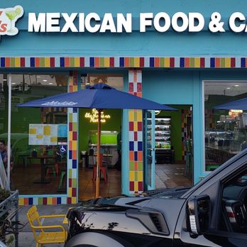 JOHNNY MAÑANAS - OCEAN BEACH - Updated July 2024 - 72 Photos & 59 ...