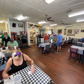 GATORS BBQ - Updated July 2025 - 170 Photos & 269 Reviews - 8142 W ...