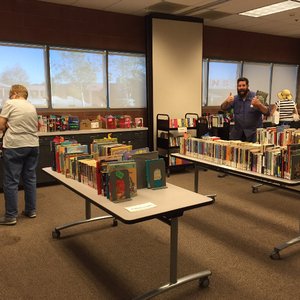 OVITT FAMILY COMMUNITY LIBRARY - Updated October 2025 - 60 Photos & 56 ...
