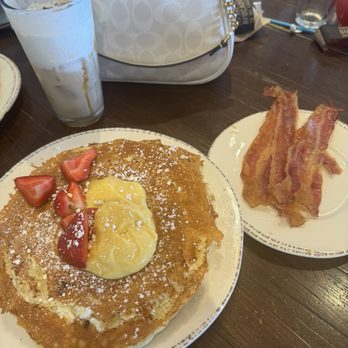 FIRST WATCH, Destin, Florida - 4427 Commons Dr E - Updated October 2024 ...