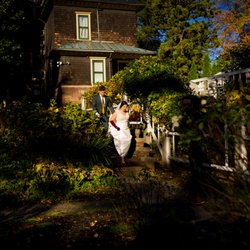 OAKESIDE BLOOMFIELD CULTURAL CENTER - 14 Photos - Landmarks ...