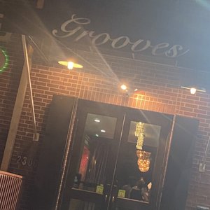 GROOVES OF HOUSTON - 141 Photos & 188 Reviews - Bars - 2300 Pierce St ...