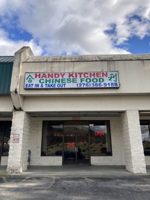 HANDY KITCHEN - Updated January 2025 - 24 Photos & 28 Reviews - 192 US ...