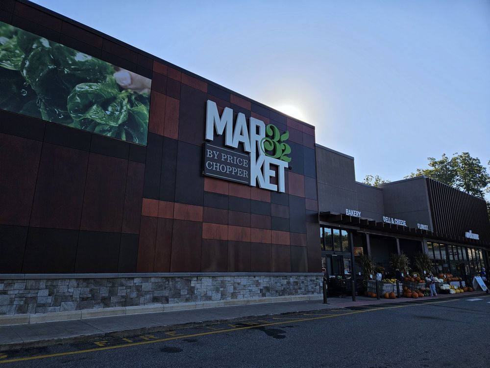 MARKET 32 - Updated January 2026 - 54 Photos & 61 Reviews - 21 Galaxy ...