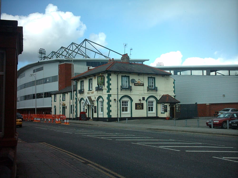 TURF HOTEL - Updated December 2024 - Mold Road, Wrexham, United Kingdom ...