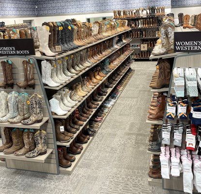 BOOT BARN - Updated May 2026 - 1705 N. Dixie Hwy, Elizabethtown ...