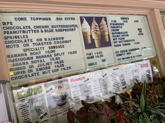 HUMPTY DUMPTY - 22 Photos & 30 Reviews - 70 West Ave, Saratoga Springs ...