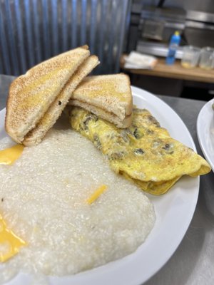 PARKTON GRILL ON MAIN - Updated August 2025 - 13 Photos - 3602 N Main ...