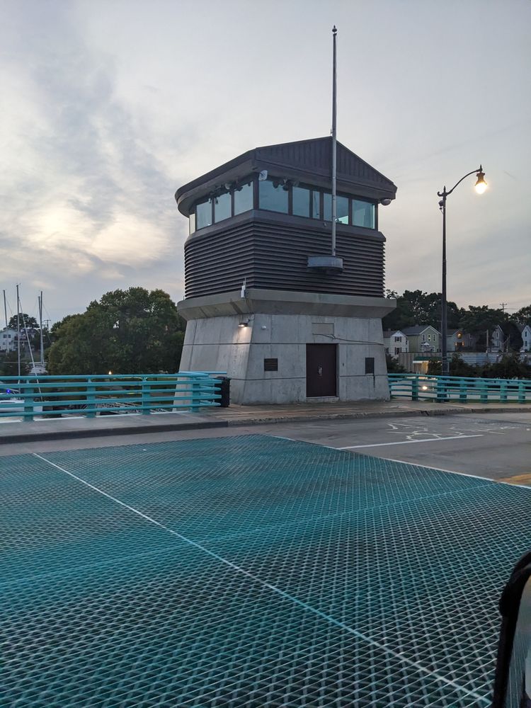 MAIN STREET BRIDGE - Updated December 2025 - 1001 Main St, Racine ...