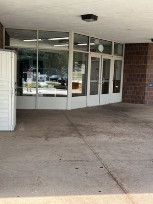 MILFORD PUBLIC LIBRARY - Updated May 2026 - 27 Photos - 57 New Haven ...