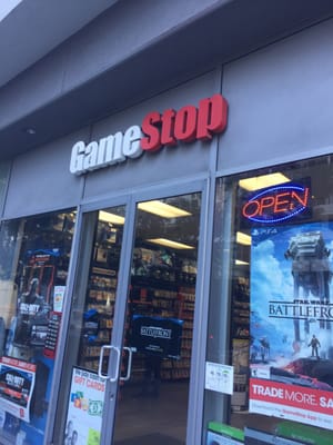 GAMESTOP - 20 Photos & 103 Reviews - 3183 Wilshire Blvd, Los Angeles ...