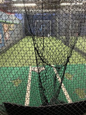 HITTING ZONE IN-DOOR BATTING CAGES - Updated October 2025 - 20 Photos ...