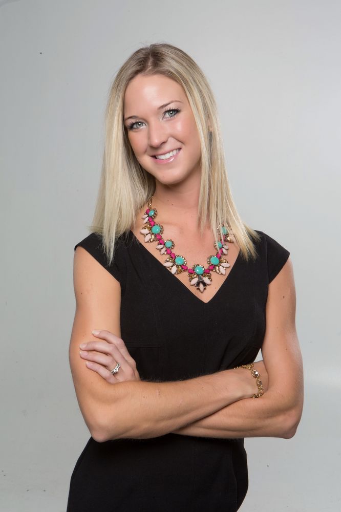 EMILY HALVERSON HOMES - Contact Agent - 187 E Crystal Lake Ave, Lake ...