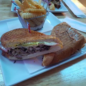 Q’ BOLA - Updated December 2025 - 57 Photos & 27 Reviews - 8340 FM 78 ...