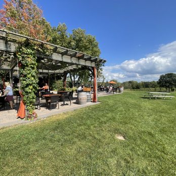 RUSTIC ROOTS WINERY - Updated June 2025 - 125 Photos & 36 Reviews ...