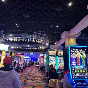 HOLLYWOOD GAMING AT DAYTON RACEWAY - Updated December 2025 - 26 Photos ...