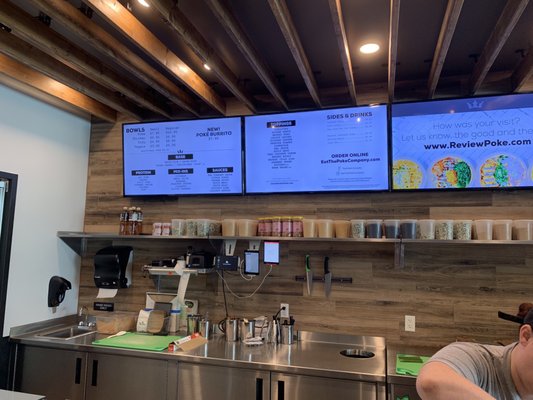 THE POKÉ COMPANY - 113 Photos & 126 Reviews - 10120 Forest Hill Blvd ...