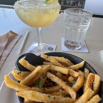 BEACH HOUSE WATERFRONT RESTAURANT - Updated March 2025 - 1675 Photos ...