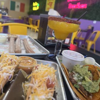 QUESA LOCO - Updated December 2025 - 476 Photos & 236 Reviews - 971 W ...