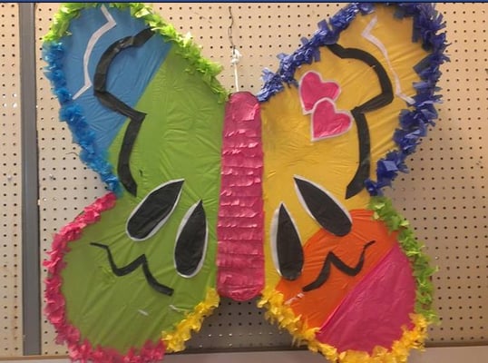 PINATA KINGDOM - Updated December 2025 - 15 Photos & 29 Reviews - 4250 ...