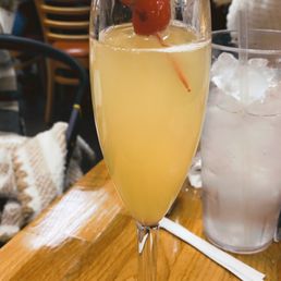 CAFE 393 ON MAIN - Updated January 2025 - 107 Photos & 146 Reviews ...