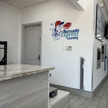 TORNADO EXPRESS LAUNDRY PLANO - Updated October 2025 - 19 Photos & 15 ...