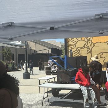 THE BEEHIVE - Updated January 2026 - 59 Photos & 11 Reviews - 961 E ...