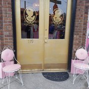 PRETTY PARLOR - 64 Photos & 102 Reviews - Women's Clothing - 119 Summit ...